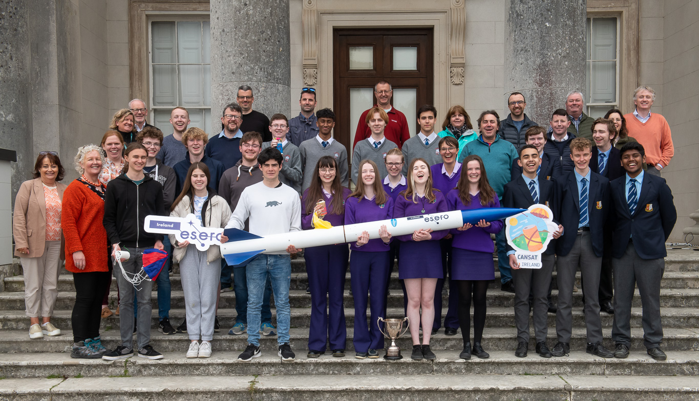 Congratulations to Coláiste Iognáid SJ CANSAT team on recently winning ...